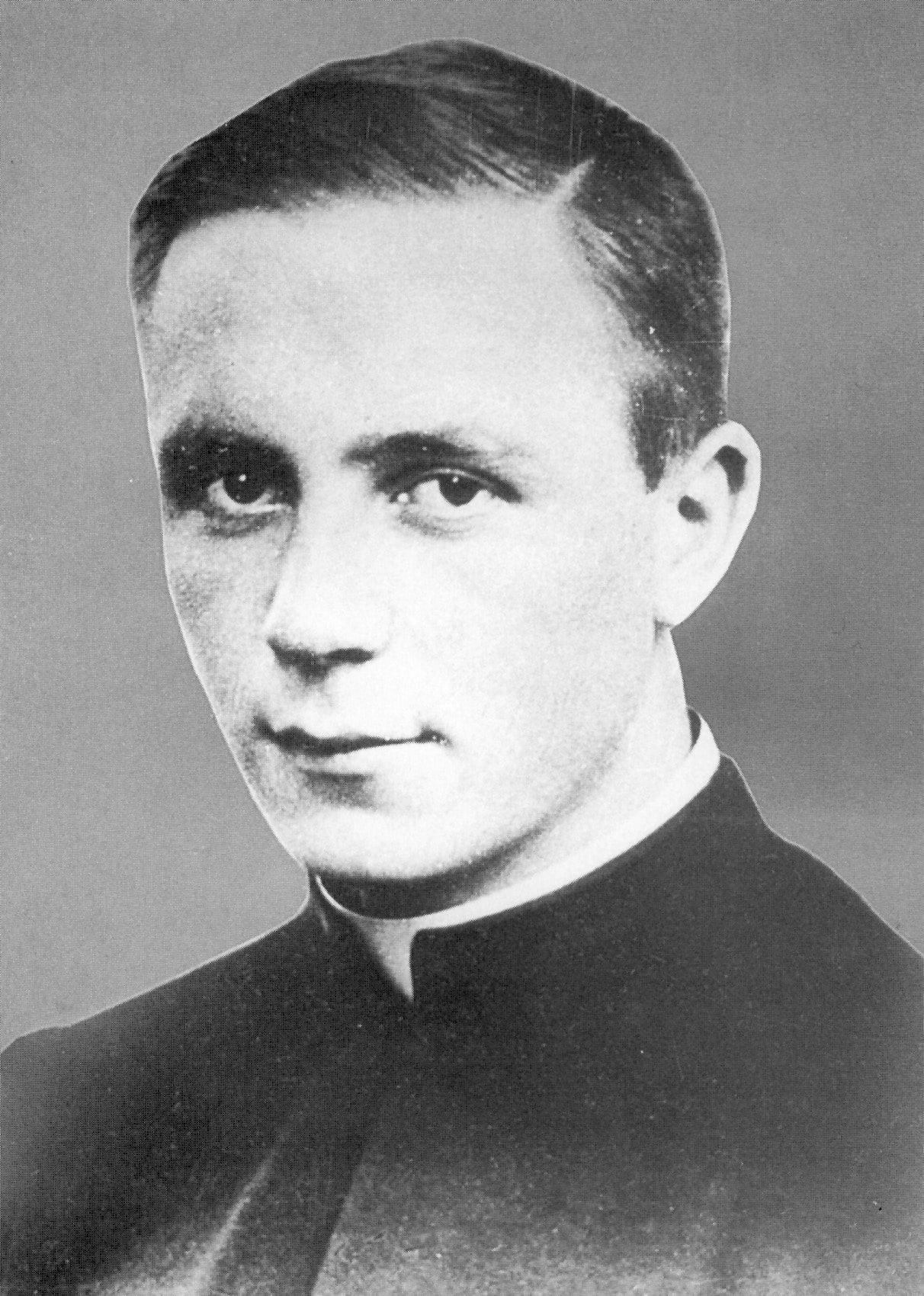 ¿Sabes quién fue Fritz Esser? Recordamos el centenario de su muerte